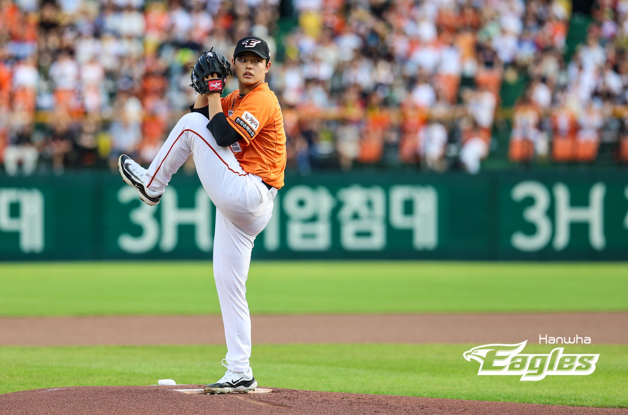 '160.6km' 강속구 뽐내고도 좌절…문동주, KIA 강타선 이겨내지 못했다 [대전 현장]