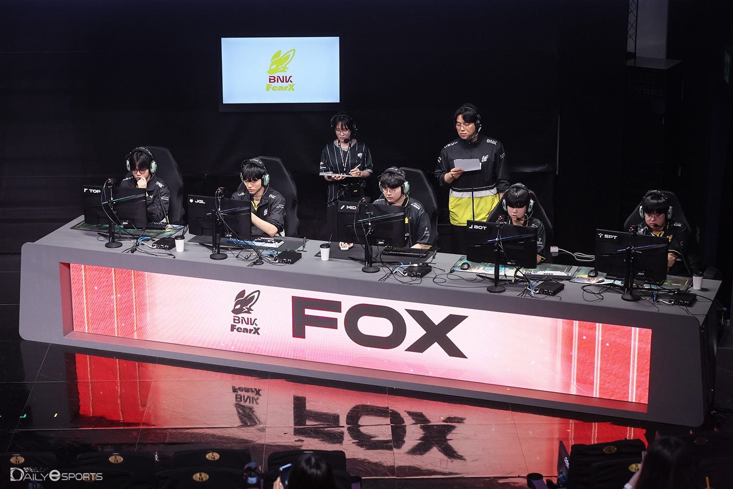 BNK 유스, 접전 끝에 젠지 꺾고 3연패 탈출