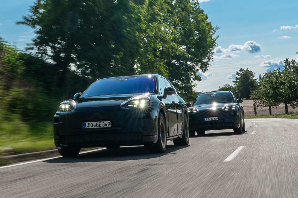 포르쉐 카이엔, ICE·HEV·EV 전부 선보인다