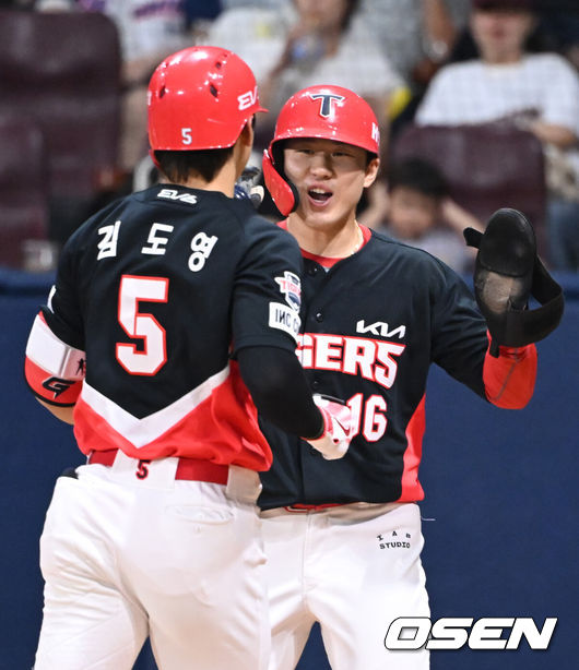 KBO 역사 쓰는 김도영, 이승엽·테임즈까지 소환했다...3G 연속 홈런→최소경기·최연소 100득점 [오!쎈 고척]