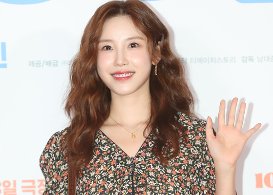 Secret's Jun Hyo-seong to star in film inspired by 'Busan roundhouse ...