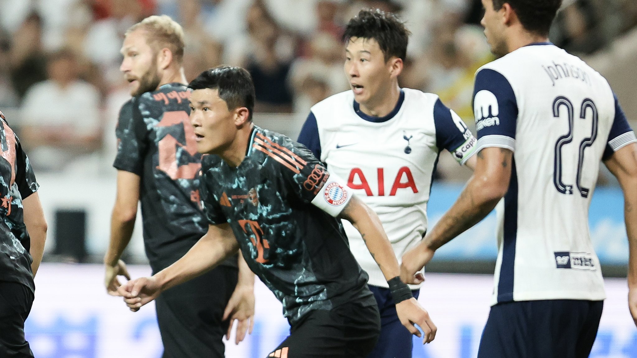 손흥민, 강남 클럽서 수천만원 결제?…소속사 "명백한 허위"