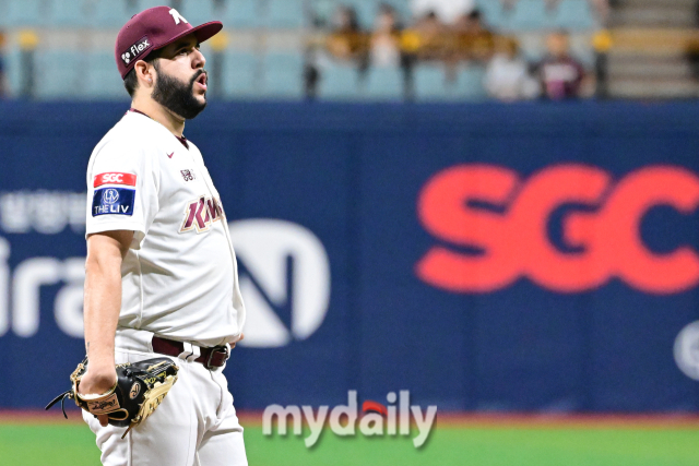 01손민한→24헤이수스? KBO 23년만의 ‘꼴찌팀 다승왕’ 도전 강제 무산되나…한화·롯데 ‘떨고 있니’