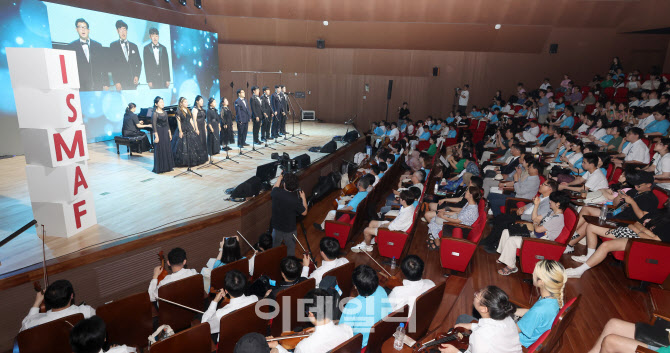 [포토]발달장애인들과 비장애인이 함께 만든 무대