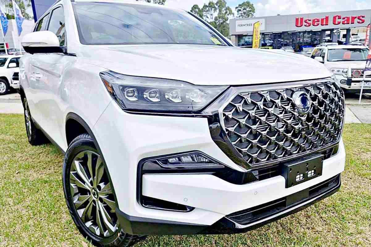 안전성 실화야..? 패밀리카로 급부상한 '이 SUV' 인기 이유 확실했죠