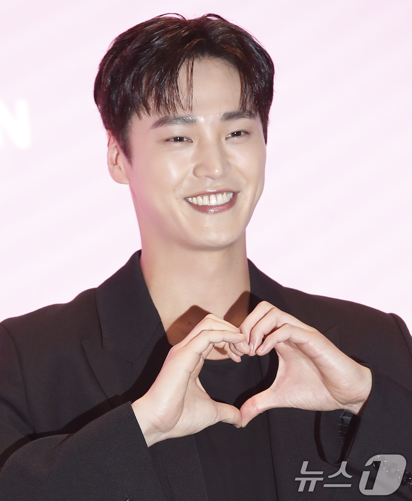 이태환, 로맨틱한 하트