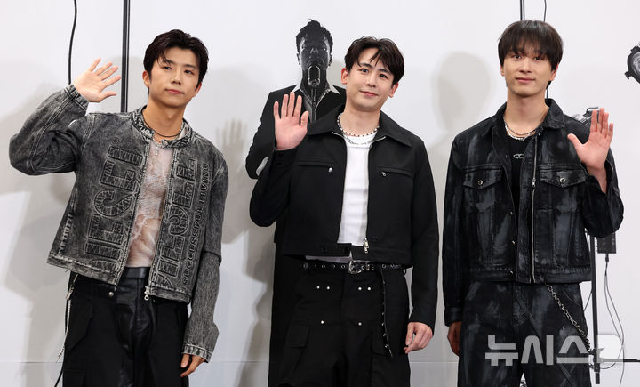 JYP 30주년 기념 공연 함께하는 2PM