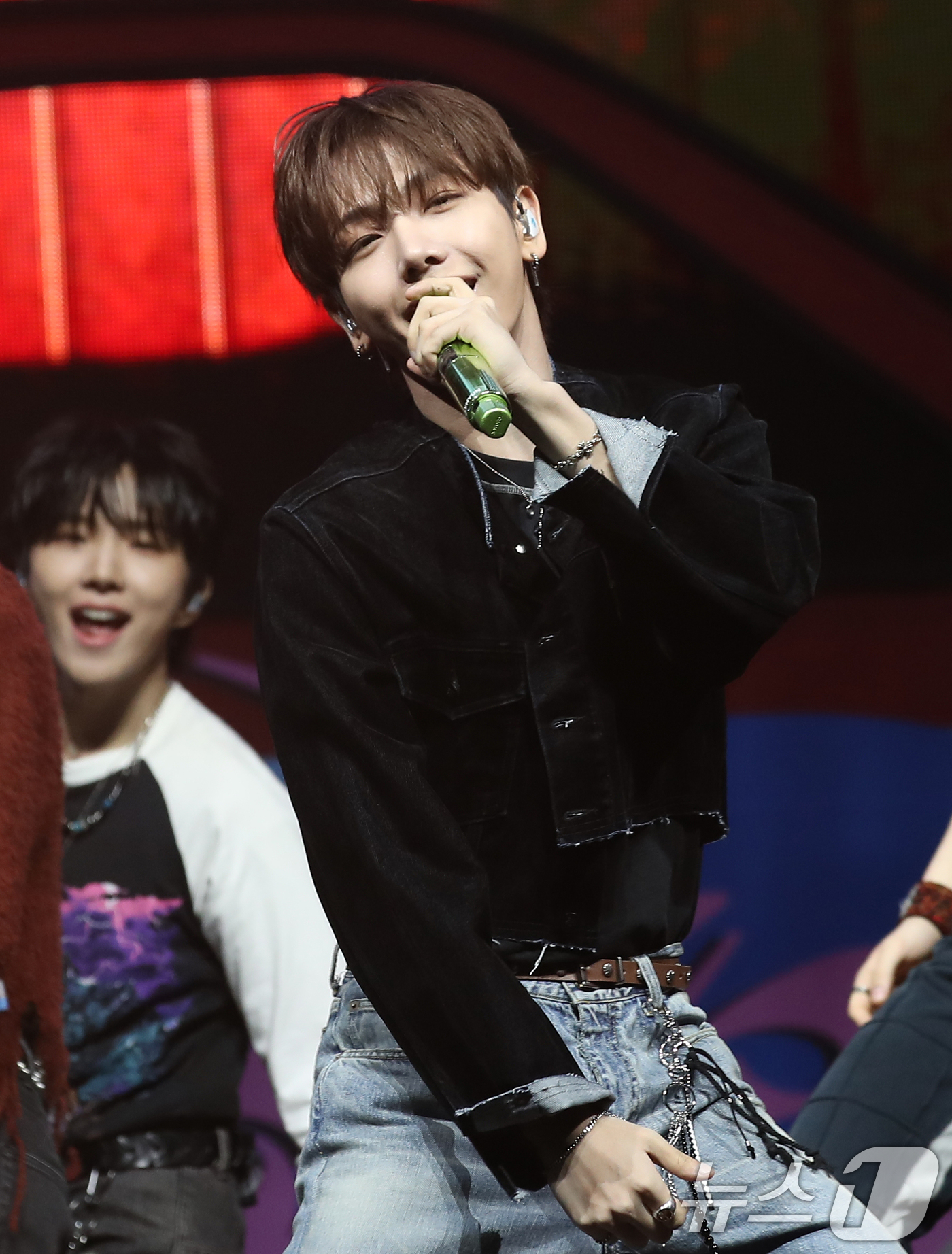 명재현, 끼쟁이