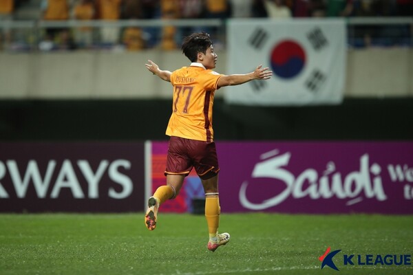 [acle.interview] "그런 분이 계신다는 게 정말 큰 힘이 된다"...오후성, '언성 히어로' 단분도 매니저 향한 진심