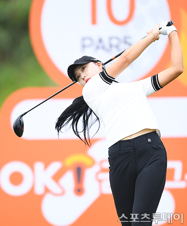 유해란, 생애 첫 세계랭킹 TOP10 진입…'KLPGA 첫 우승' 문정민, 149위로 도약