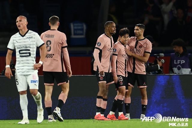 이강인 3호 골 포함 미친 활약! PSG, 바르콜라 멀티골 앞세워 렌에 3-1 완승…개막 무패 행진 [리그앙]