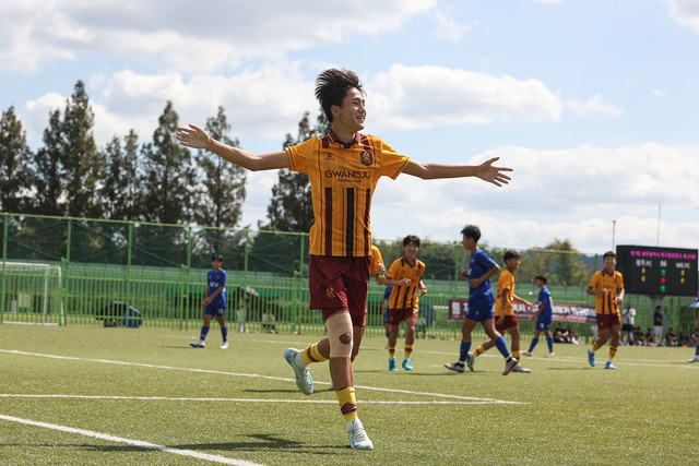 광주 FC U15, 광주광역시 축구협회장기 우승... 감독상-최우수선수상-공격상-GK상 싹쓸이