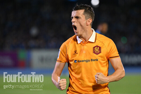 [acle.review] 이정효 매직! '아사니 PK 결승골' 광주, 가와사키 원정에서 1-0 승리...ACLE 2연승