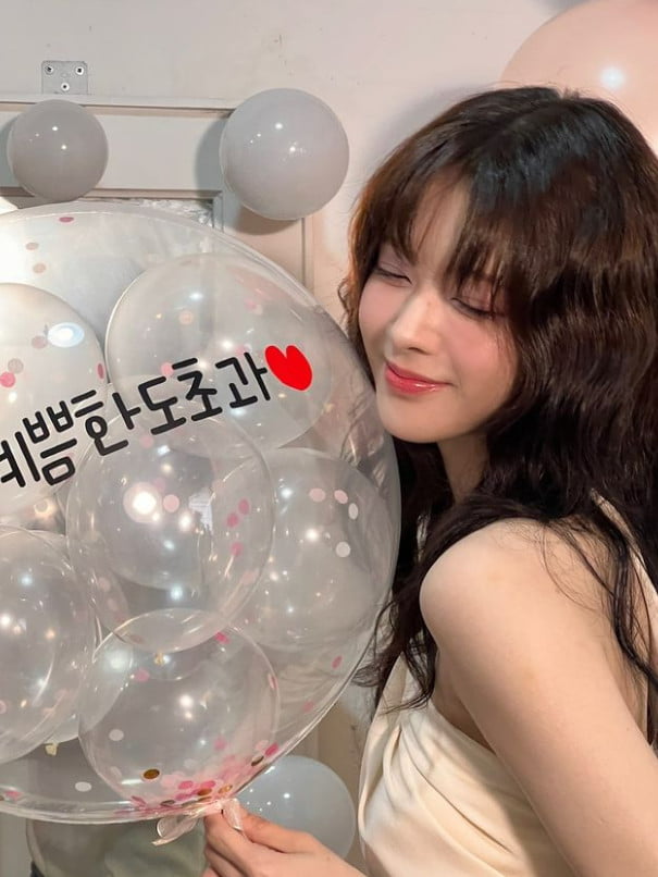 말랐다 얘기는 들었는데…'164cm 39kg' 노정의, 팔뚝뼈 다 보일 정도