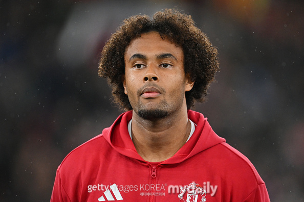 "충격! 맨유 이적 6개월 만에 방출 가능성"…"EPL 선호하지 않는다" 황당 발언 FW→말대로 EPL 쫓겨날 위기...