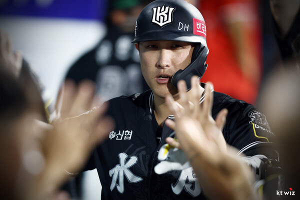 [WC2] '땅, 삼진, 병살' 황재균 방법 없나?…KT의 딱 한가지 걸림돌