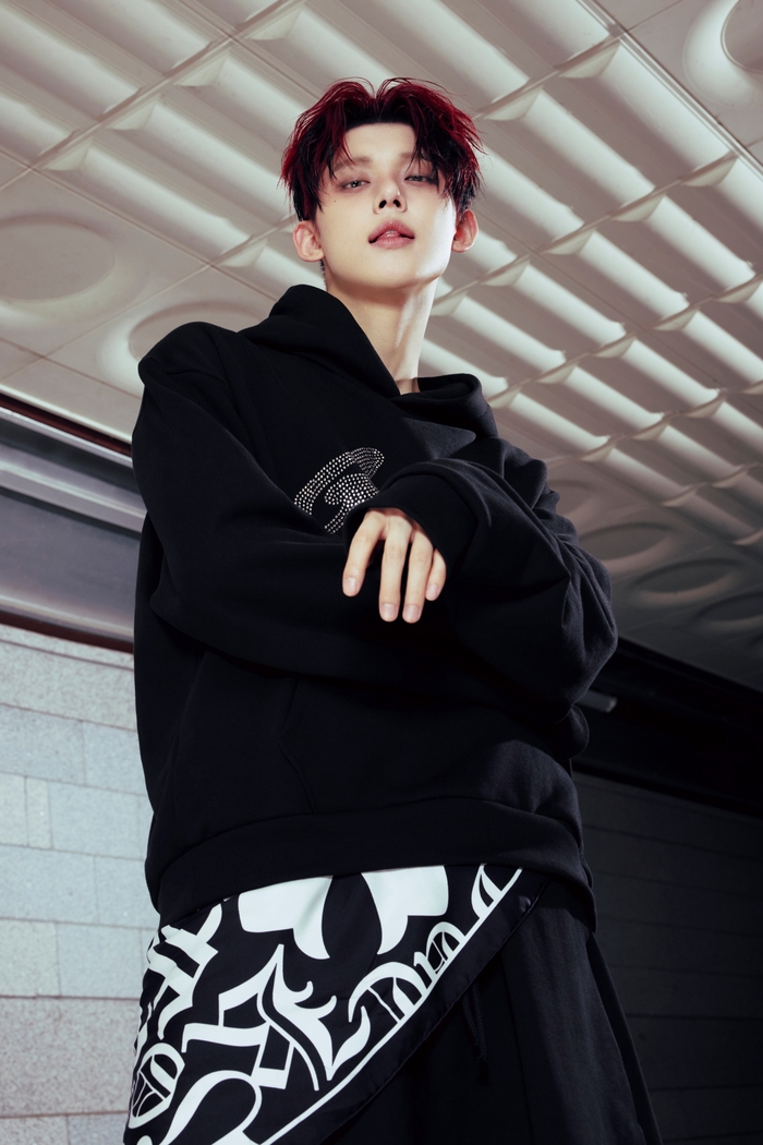 TXT 연준, 첫 솔로곡 ‘GGUM’으로 음악방송 1위 “많은 사랑 받아 행복”