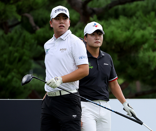 '10억원 돌파는 내가 먼저'…장유빈 vs 김민규, 이번주 부산에서 격돌 [KPGA]