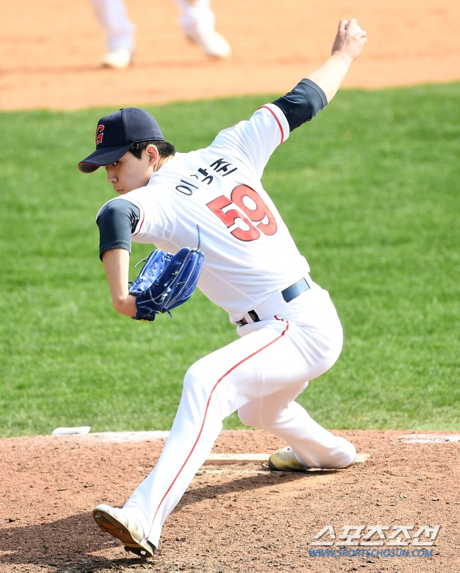 "저 투수 누구야?" 라팍에 찍힌153㎞, 한현희 보상선수→2년의 기다림, 키움 누릴 진짜 보상의 시간[대구현장]