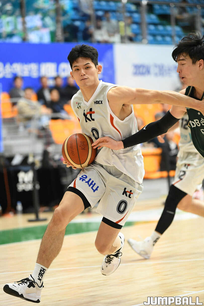 [KBL컵] KT 하윤기 '돌파'