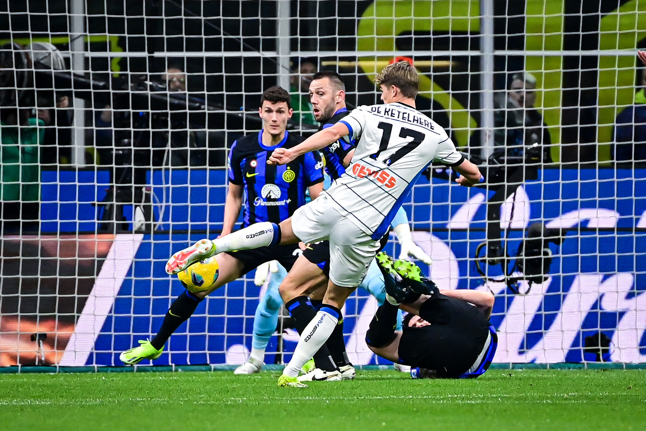 ‘14골 11도움’ 재능 만개하자 아르테타 감독 러브콜…‘제2의 KDB’ 영입 명단 넣었다