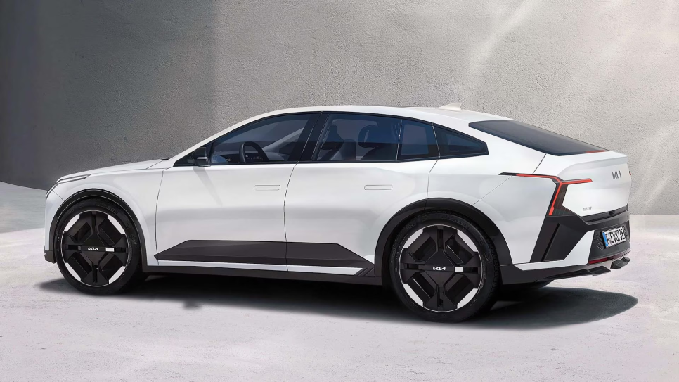 기아, 스팅어 후속 전기차 기아 'EV8', 600마력 넘는 고성능 전기차 | 유카포스트