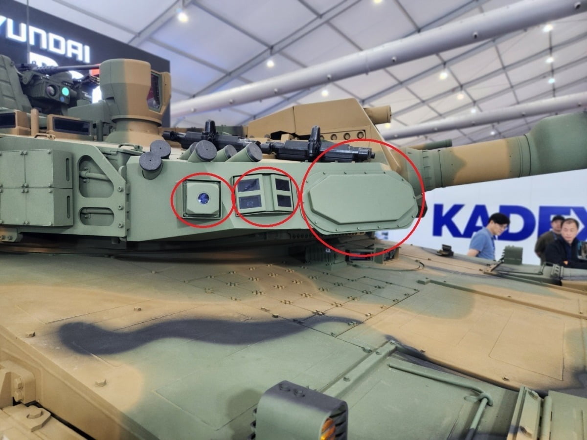 우리 병사 목숨은 어떡하라고…내수용 K2 전차 차별에 '시끌' [김동현의 K웨폰]