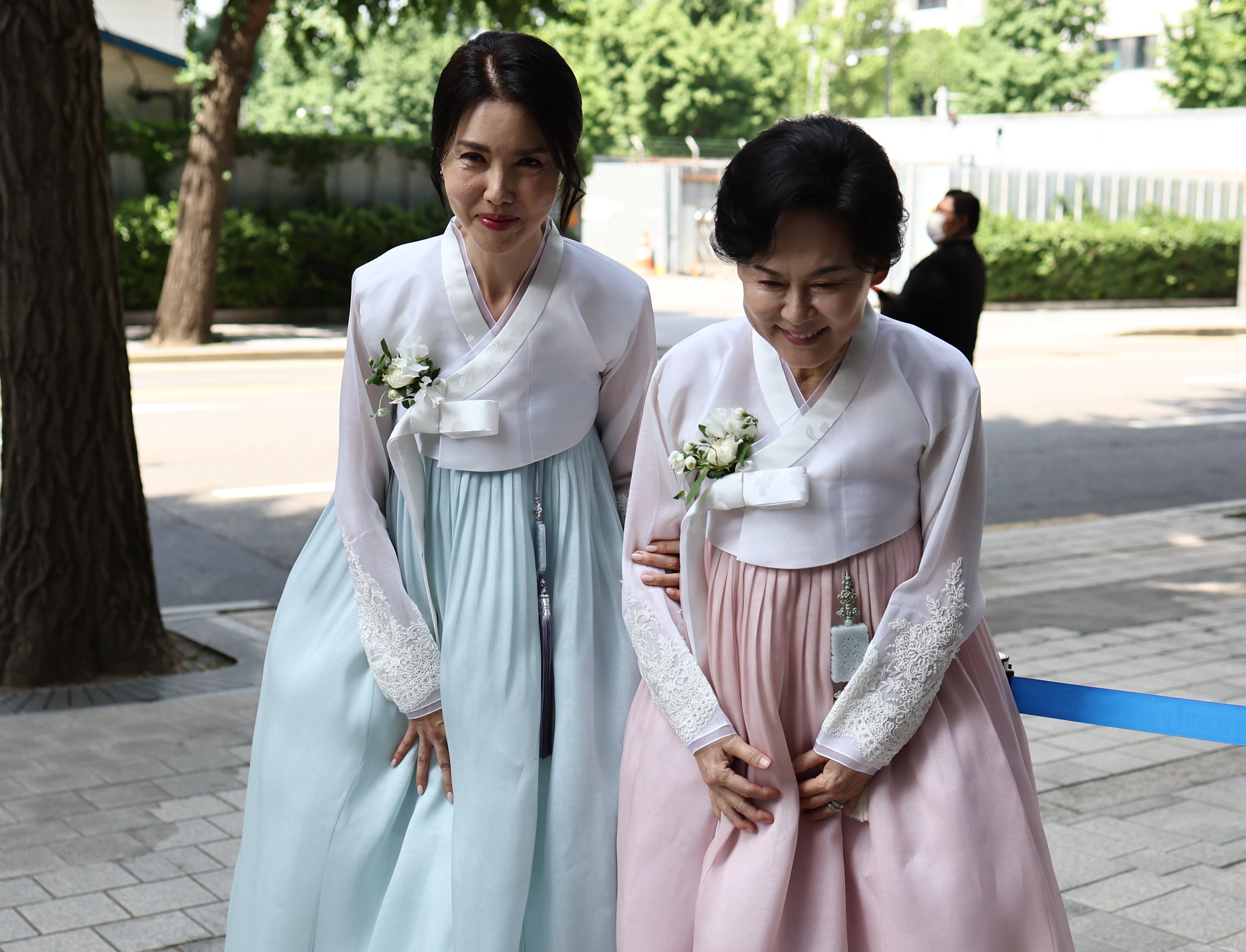“네가 그 아이구나”… 백지연 현대家 며느리와 첫만남서 눈물 흘린 이유
