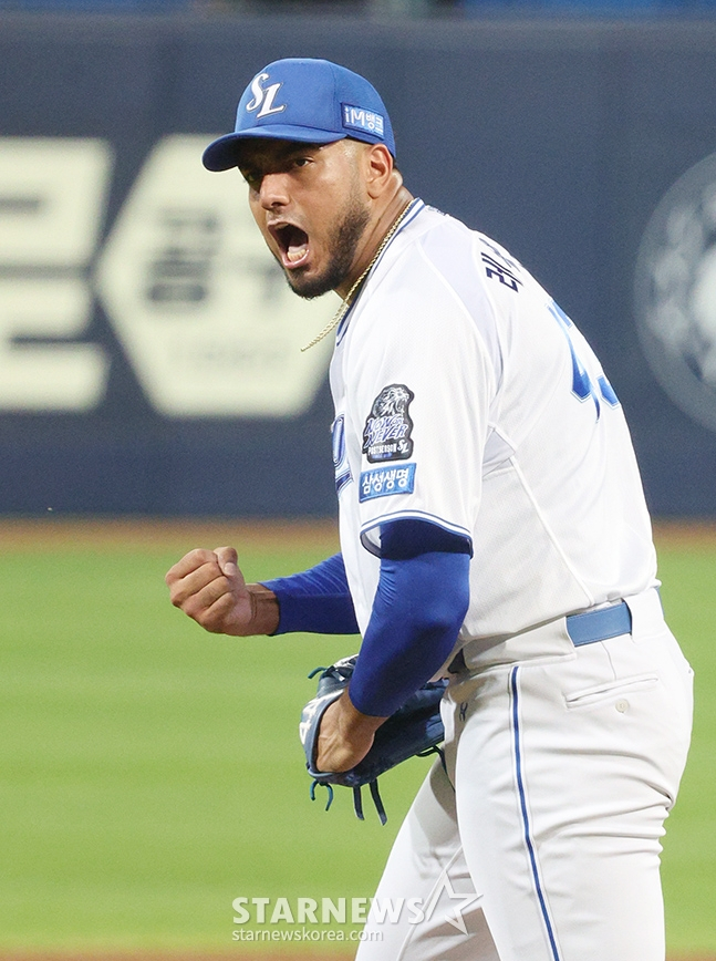 'ERA 0.44' 가을황제는 간절하다, "재계약? 아직 시즌 중, 이기고픈 마음 너무나 크다" [KS5 현장인터뷰]