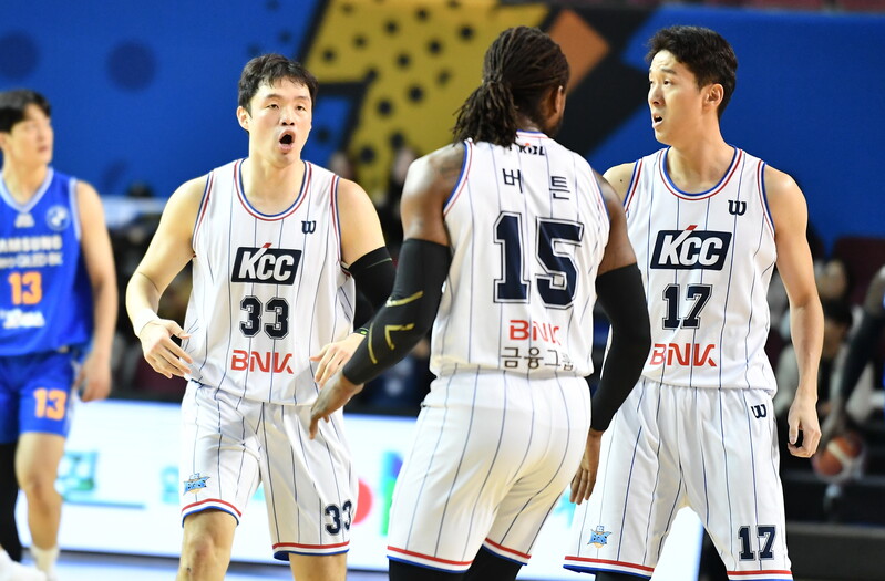 [BK 리뷰] ‘우리들은 여전히 강하다’ KCC, 선수들의 고른 활약으로 2연승