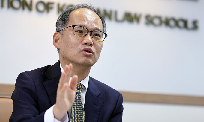 홍대식 법학전문대학원協 이사장 “문과생 진로 막혀 로스쿨 쏠림… 인재 미스매치 해소해야” [세상을 보는 창]