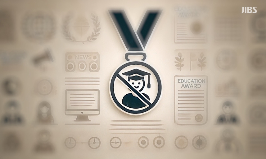 교육자들의 훈장 거부 선언, 어쩌다.. “이 훈장 자네나 가지게!” 또?