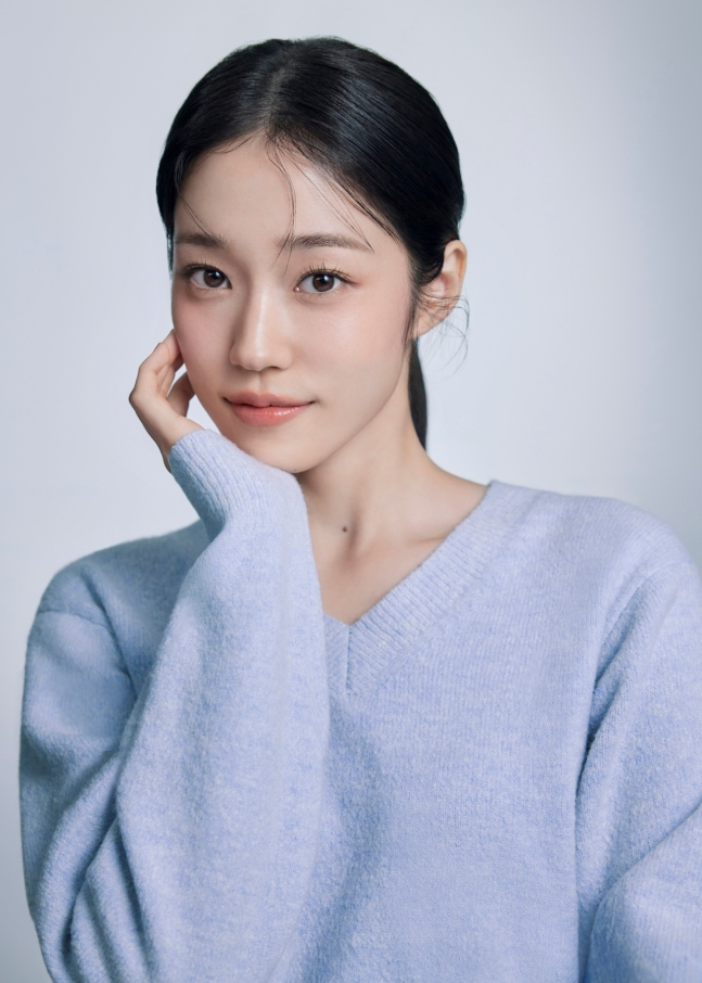 [Herald Interview] Roh Yoon-seo talks about acting in sign language in ‘Hear Me: Our Summer’