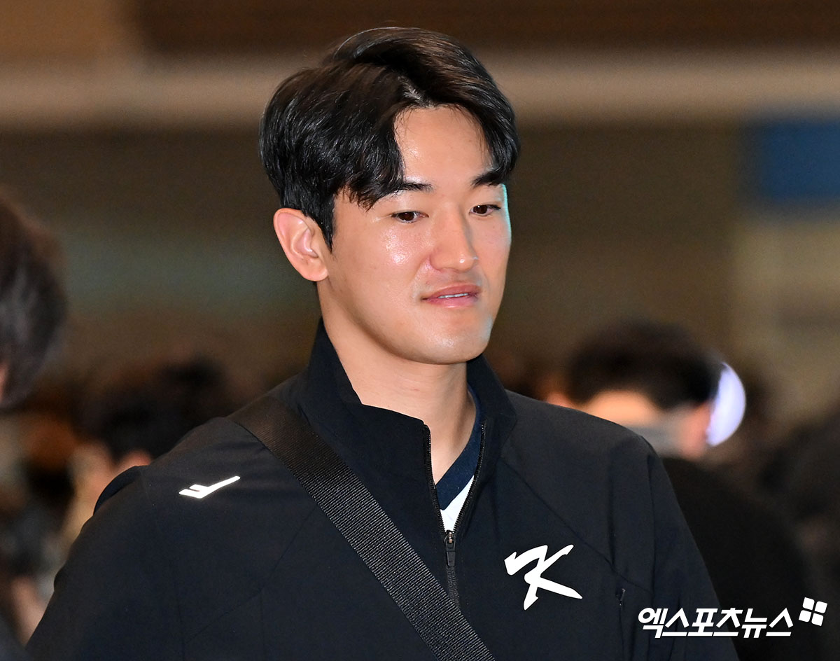 고영표 '여유롭게 기다리며'[포토]