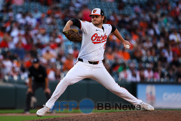 두산, 'MLB 통산 28승' 콜 어빈 영입 "최고 시속 153km 패스트볼 구사"