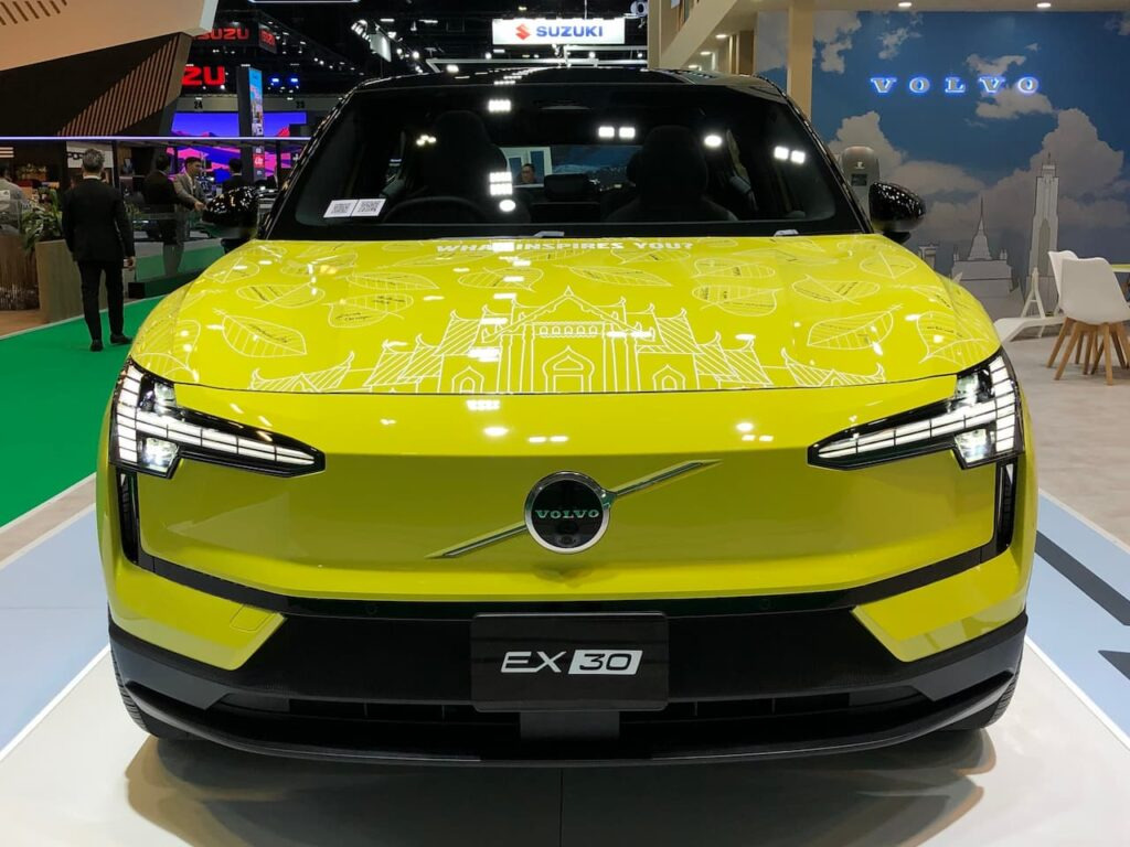 “니로 경쟁자 등장” 400km 달리는 볼보 EX30 | 카텍 뉴세이