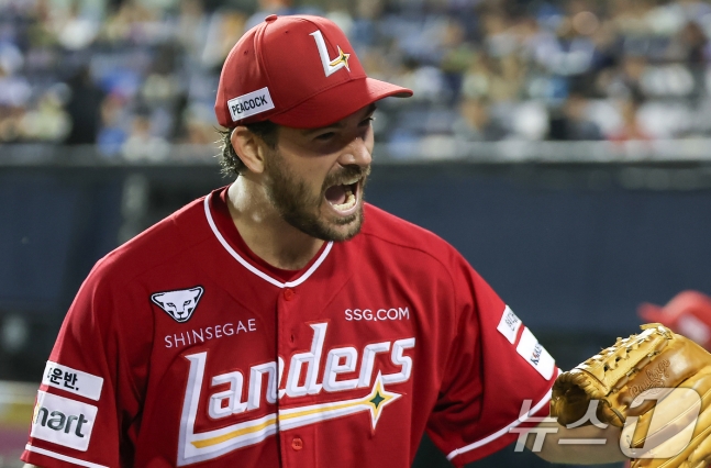 [오피셜] 선동열 넘은 역대급 'K-머신' 앤더슨, 재계약 완료 '120만 달러'→SSG, '156km 화이트-159km 앤더슨' 원투펀치 구성 완료