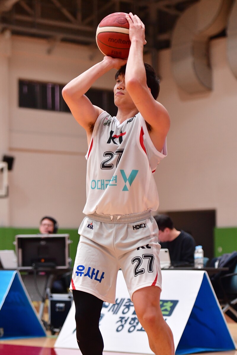 [D리그] ‘신인 박성재 20점 8리바운드’ KT, KCC 제압...리그 첫 승리 성공