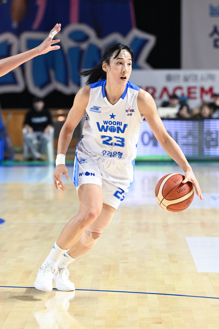 우리은행의 ‘기둥’ 김단비, WKBL 올스타 투표 중간 집계서 ‘당당 1위’
