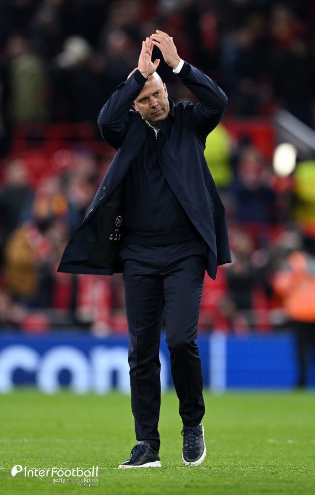 수비 줄부상→신입 CB 출전, 누녜스에 넥슬라이스!...레알은 리버풀에 0-2 패! 충격 24위 추락