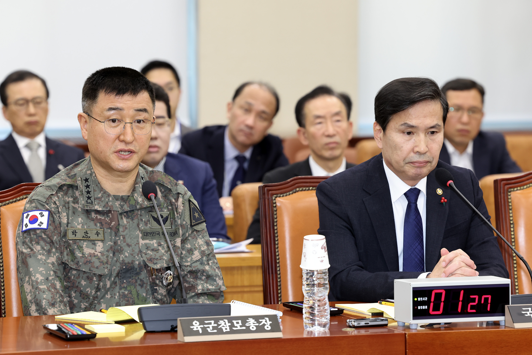 Yoon accepts Defense Minister Kim Yong-hyun's resignation, names successor