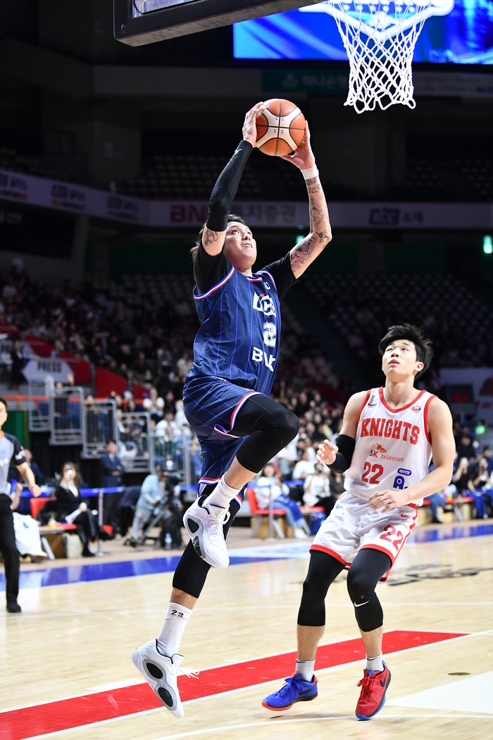 ‘42점’ 최준용의 ‘쇼타임’, 선두 SK의 10연승 도전도 막았다···KCC는 홈 3연승 질주