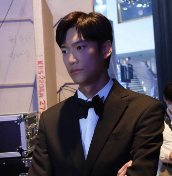 94년생 나인우 공익 3년 기다리다 최근 군 면제 받아 뽐뿌