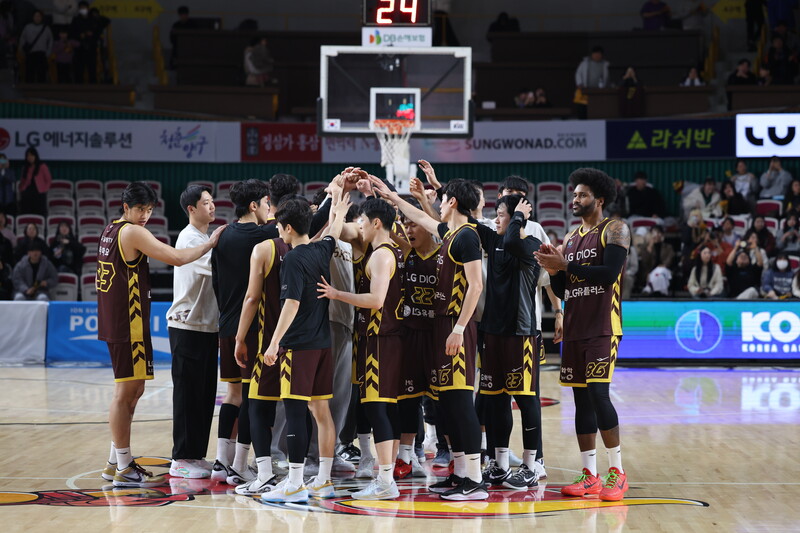 [BK 프리뷰] '요동치는 중위권' 3연승의 LG, 2연패 중인 KCC와 3R 맞대결