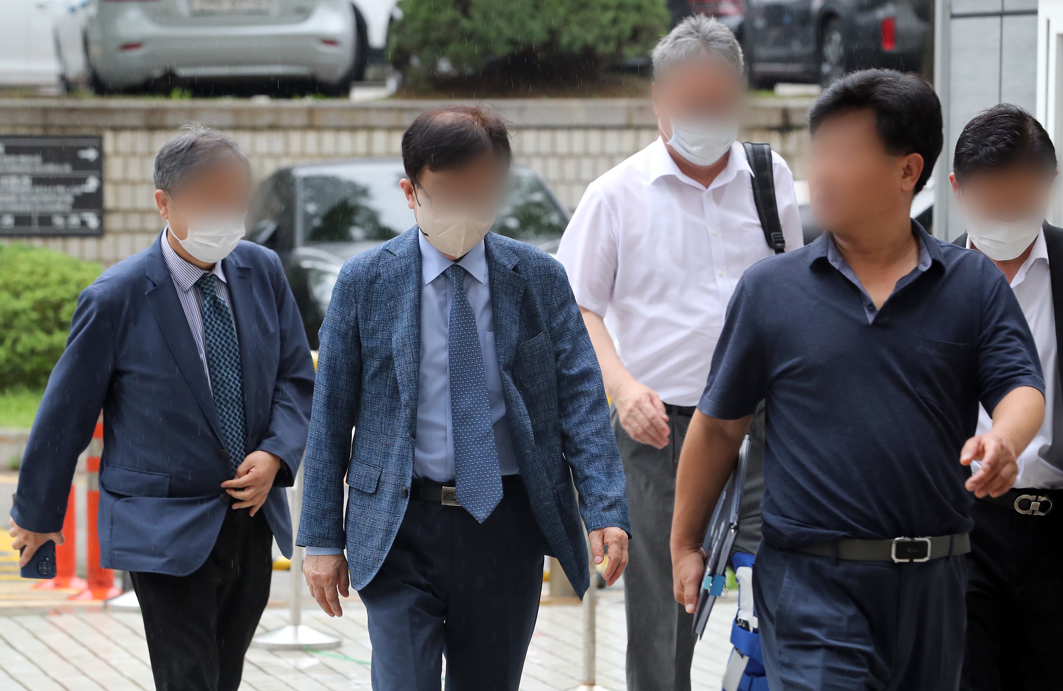 ‘KT 일감 몰아주기 의혹’ KDFS 대표, 2심서 징역형 집행유예