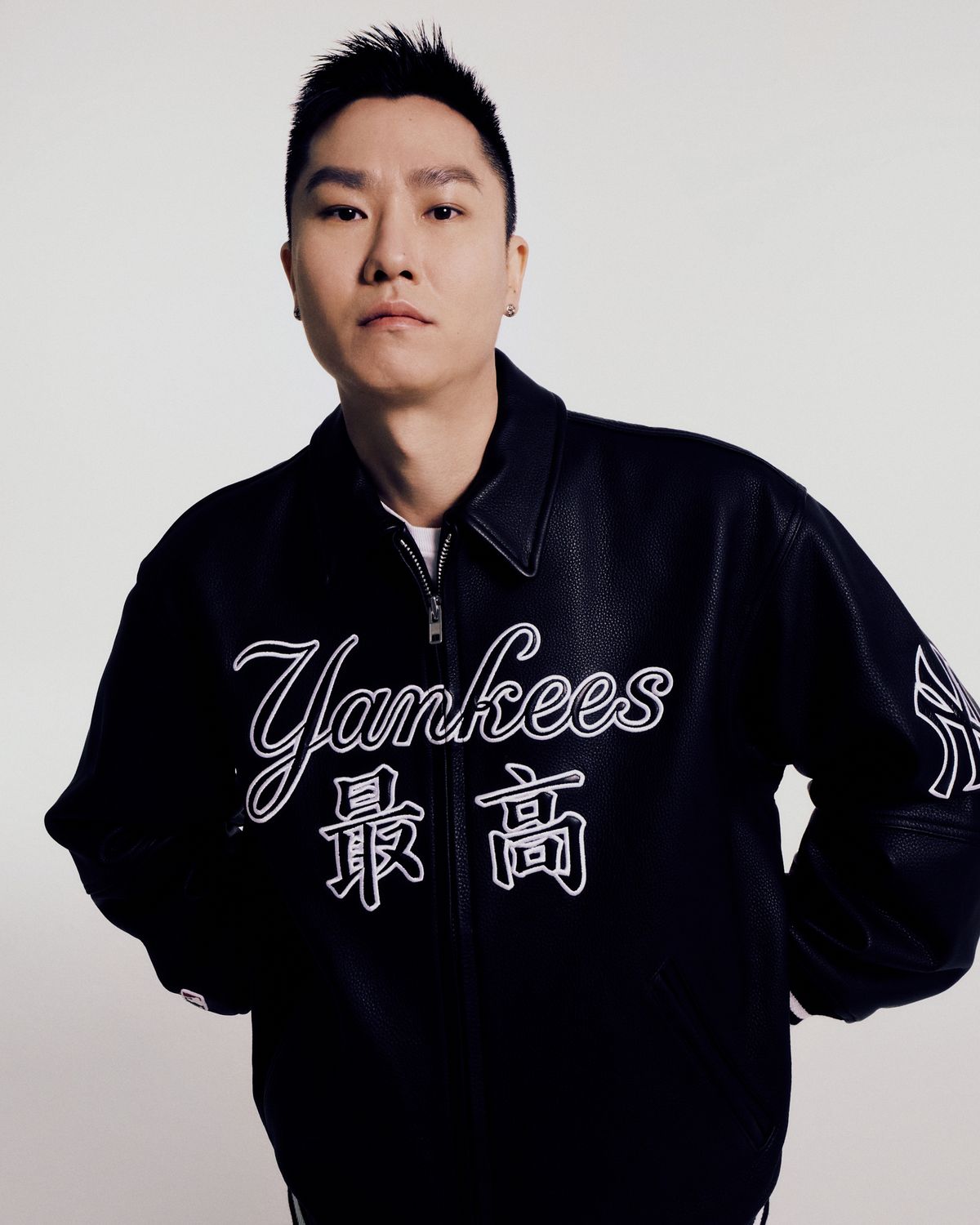 에르메스 행사에서 노래 틀던 DJ의 집