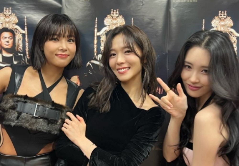 '원더걸스→2AM' 그때 그 시절 단체 사진 뭉클... "시켜줘 명예 JYP"