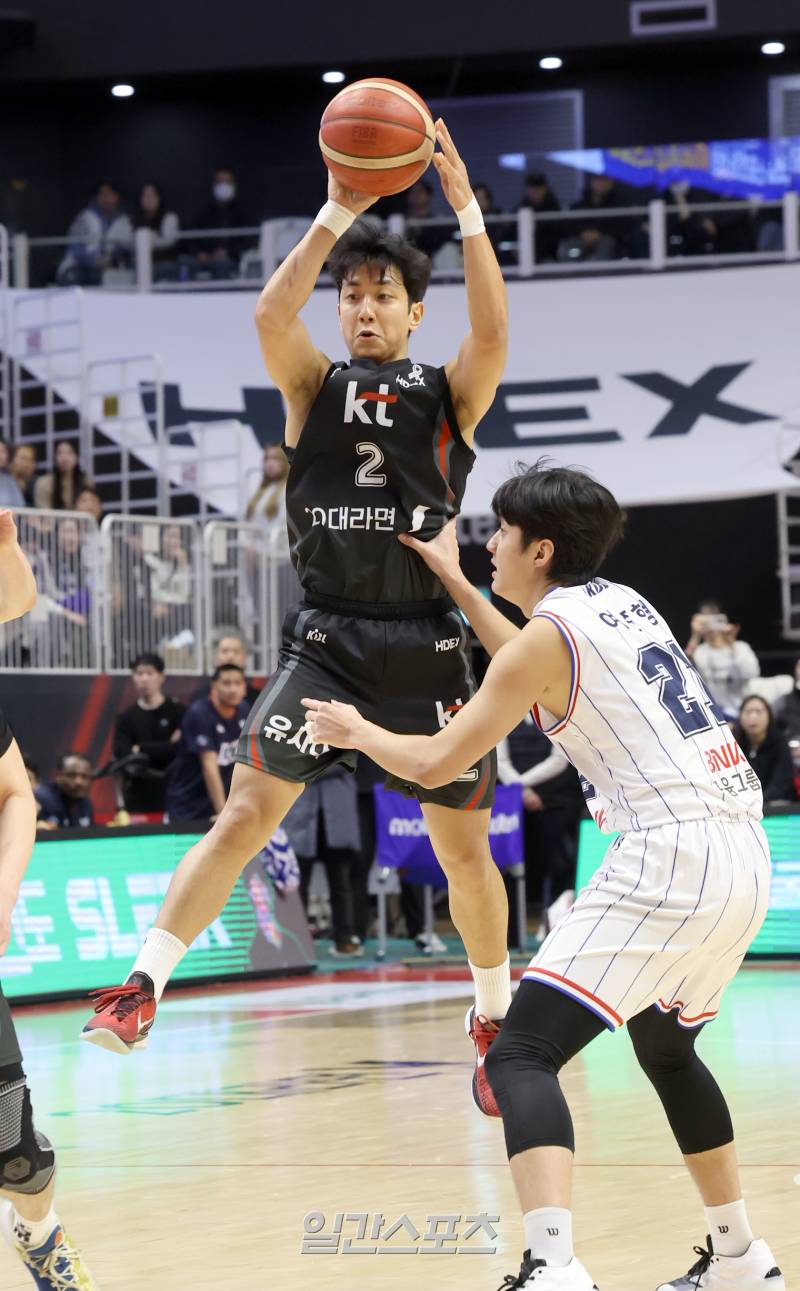 ‘허훈 복귀 효과’ 날개 단 KT…직접 해결사 역할에 하윤기까지 산다