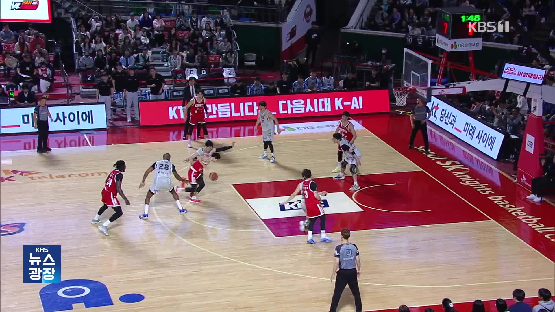 다음스포츠 | ‘분명 틈이 없었는데…’ 김선형 NBA급 진기명기, SK 4연승