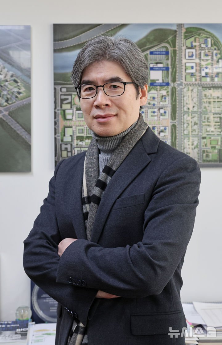 [퀀텀점프 2025④] 양자컴 켠 연대 "수억 달하는 항암 신약 가격도 확 낮출 수 있을 것"